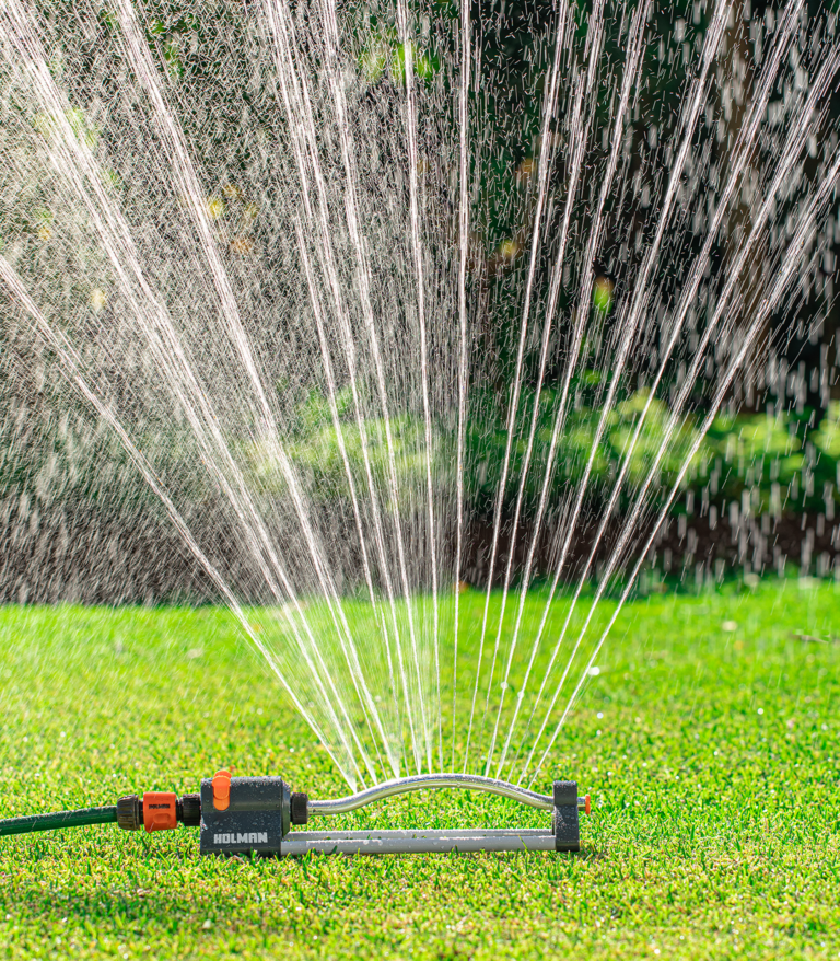 Helisoaker Rotating Helicopter Sprinkler - Holman Industries