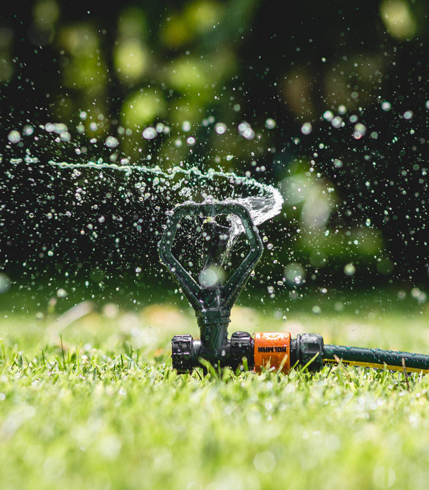 Helisoaker Rotating Helicopter Sprinkler - Green - Holman Industries