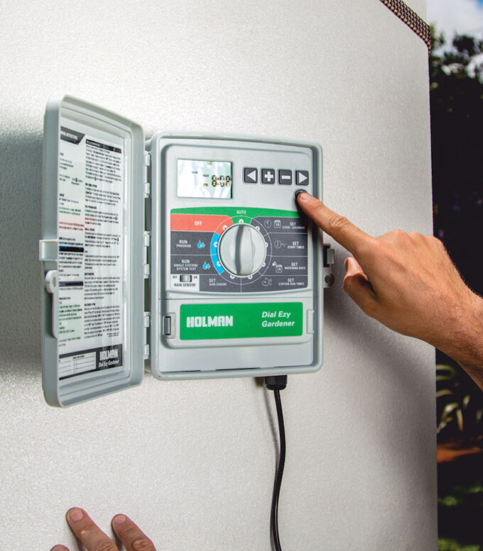 Discontinued – Dial Ezy Gardener 6 Station Controller - Holman Industries