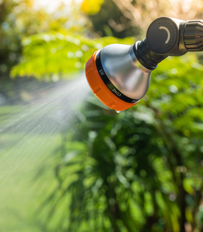 8 Function Wand with Thumb Flow Control - Holman Industries