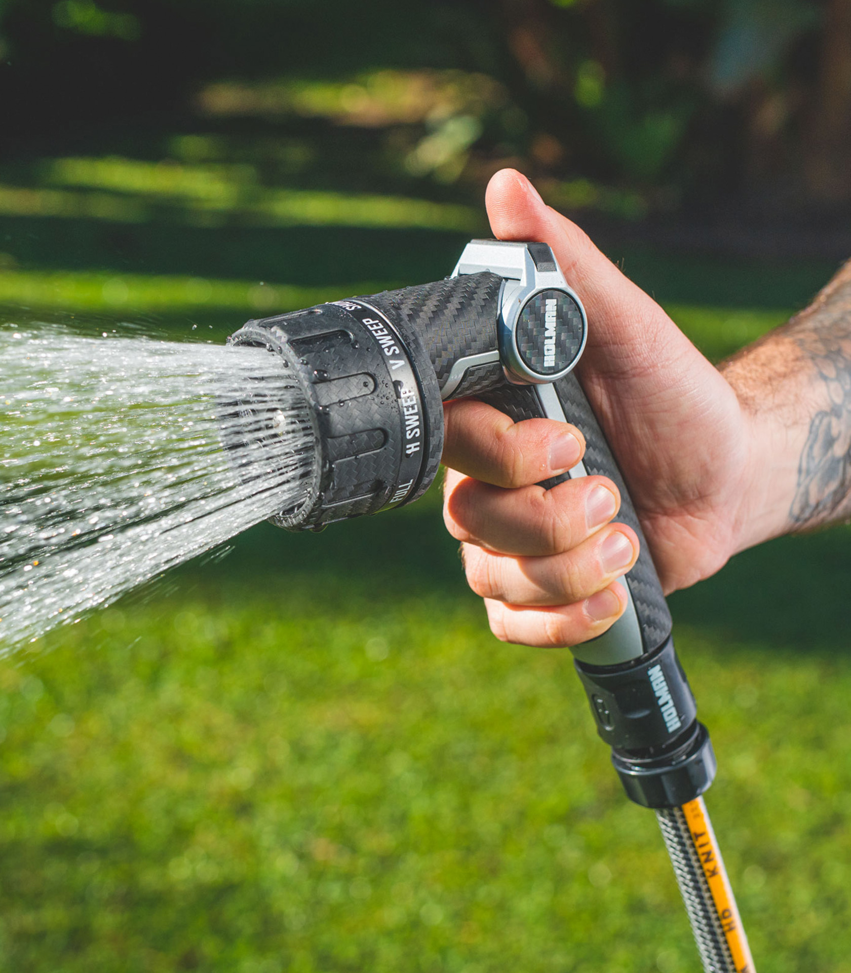 Heavy Duty 8 Function Spray Gun with Thumb Flow Control - Holman Industries