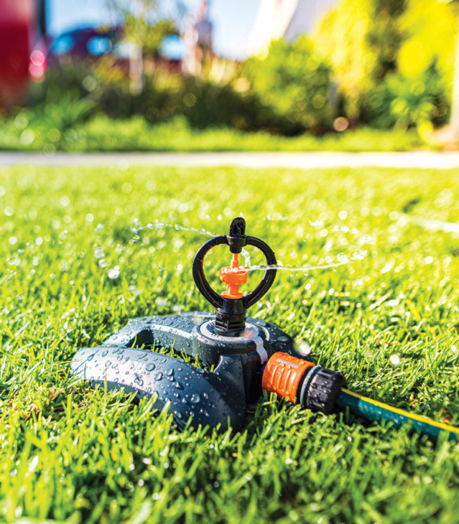 4 Piece Sprinkler Set with Heavy Duty Weighted Base - Holman Industries