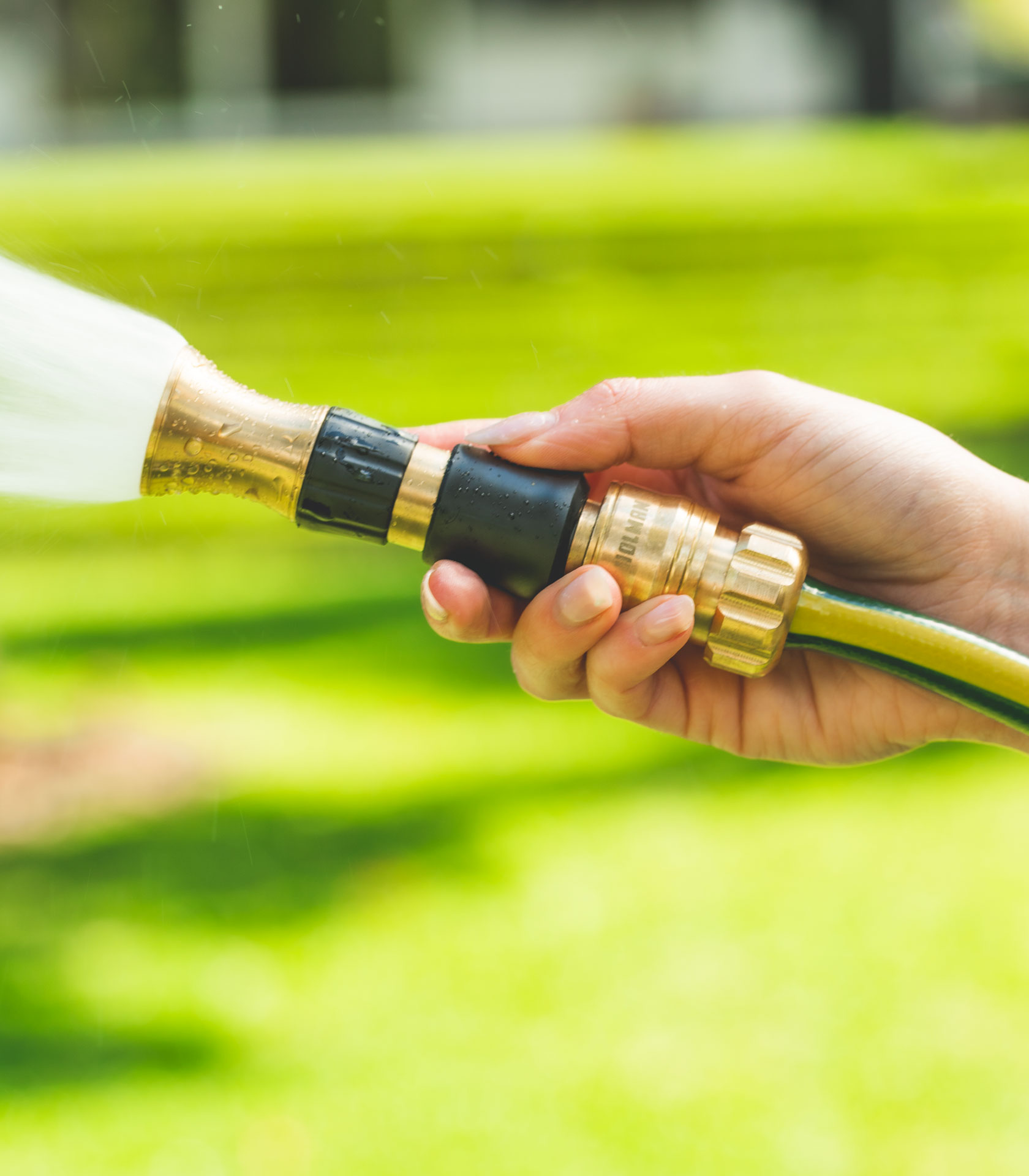 ⌀18mm Brass Hi-Flow Adjustable Nozzle - Holman Industries