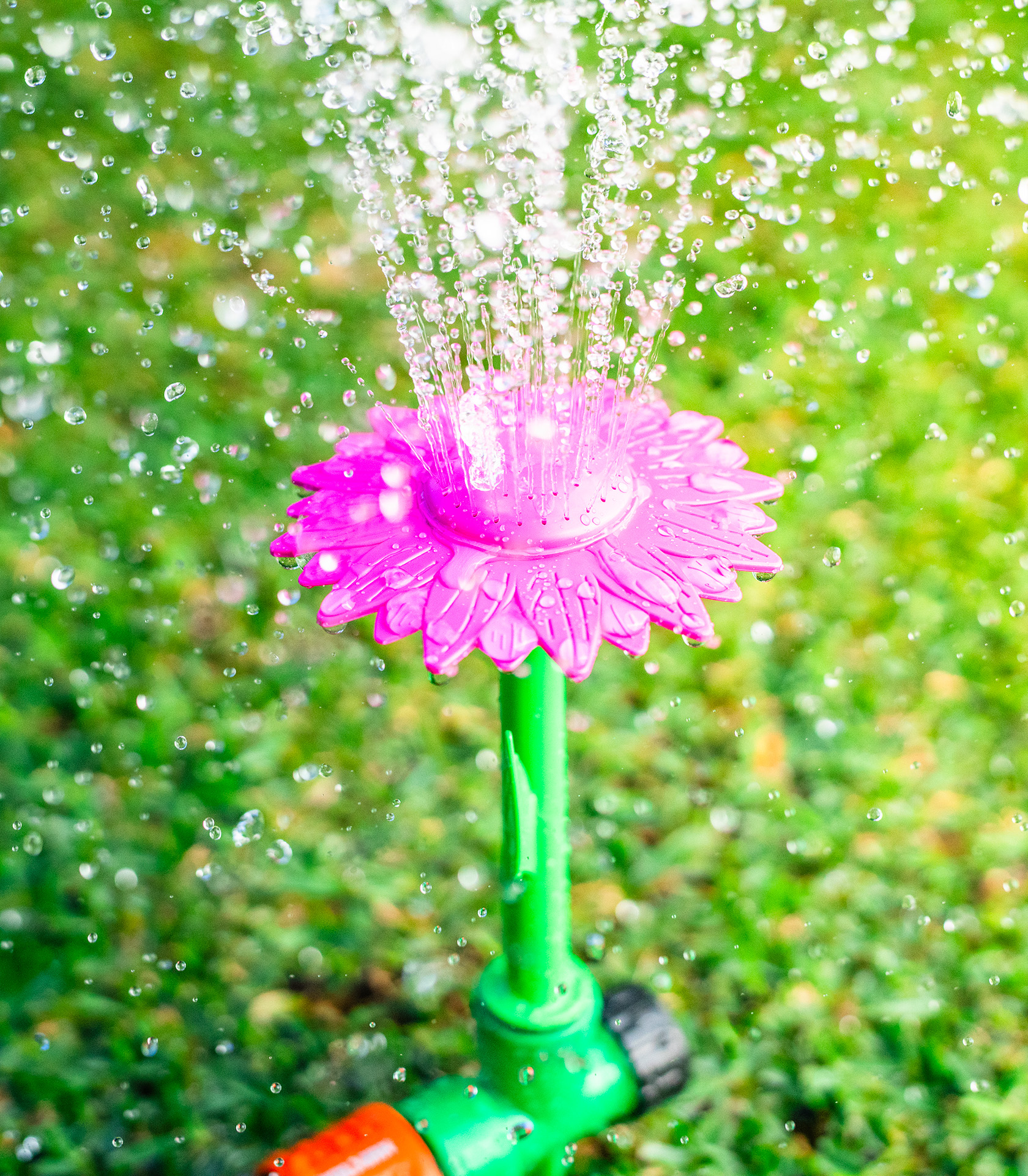 Mini Daisy Sprinkler - Holman Industries