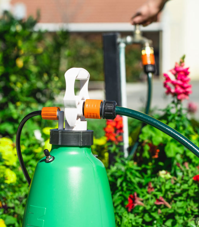 EzySpray™ 5L Pump-Free Garden Sprayer - Holman Industries